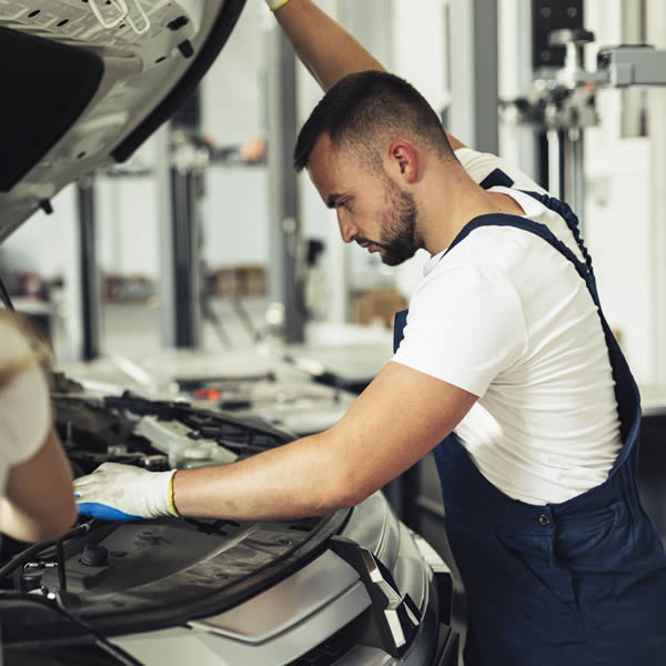 Mécanique auto à Saint-Herblain- Carrosserie Valle Thorin